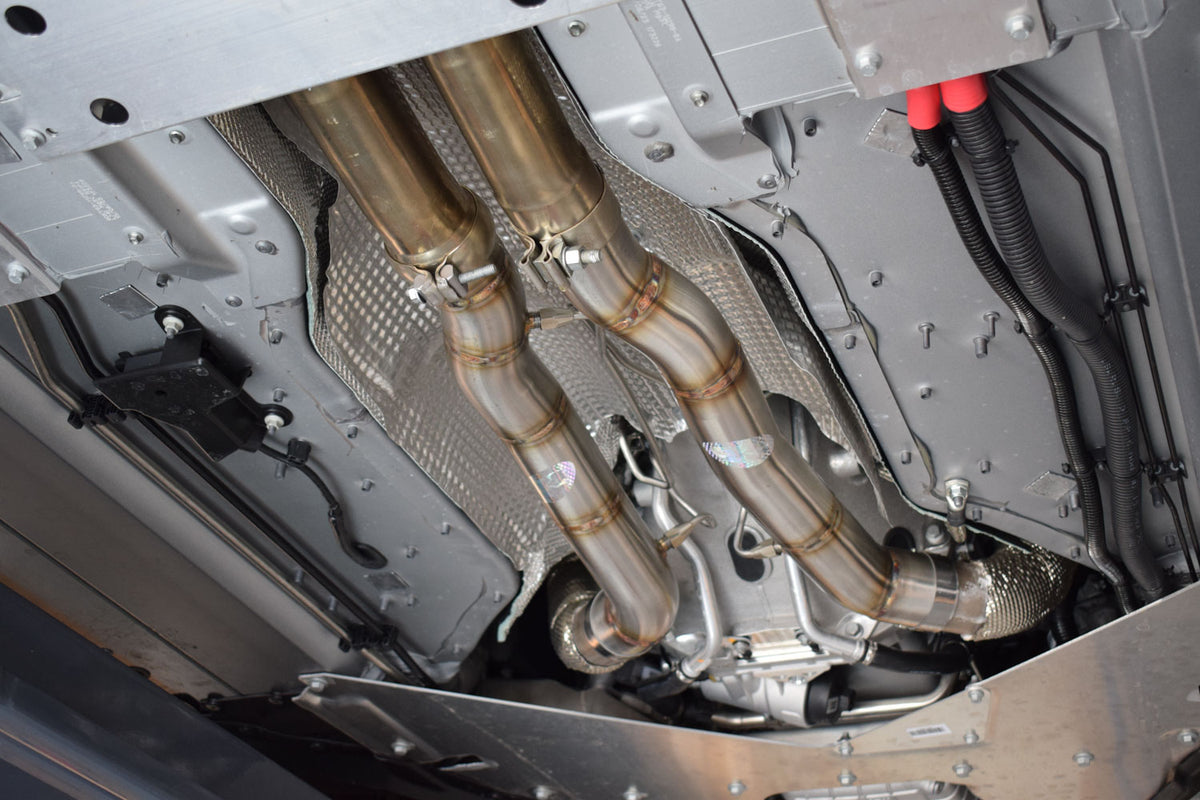 Aston Martin V8 Vantage 2024 - QuickSilver Exhausts